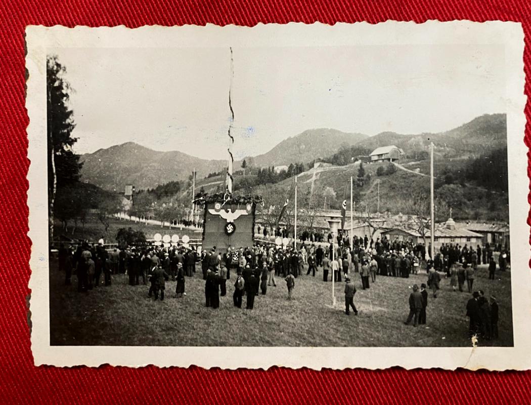 WW2 German D.A.F. Photograph