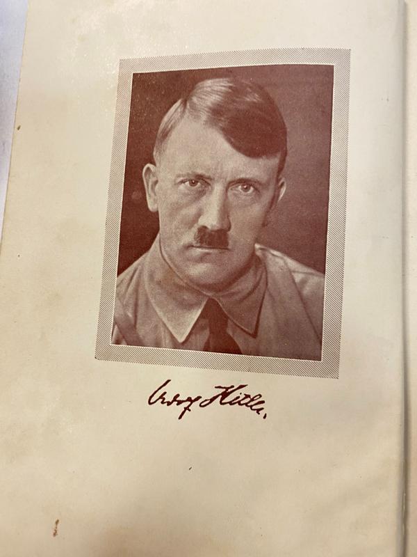 Mein Kampf-Adolf Hitler
