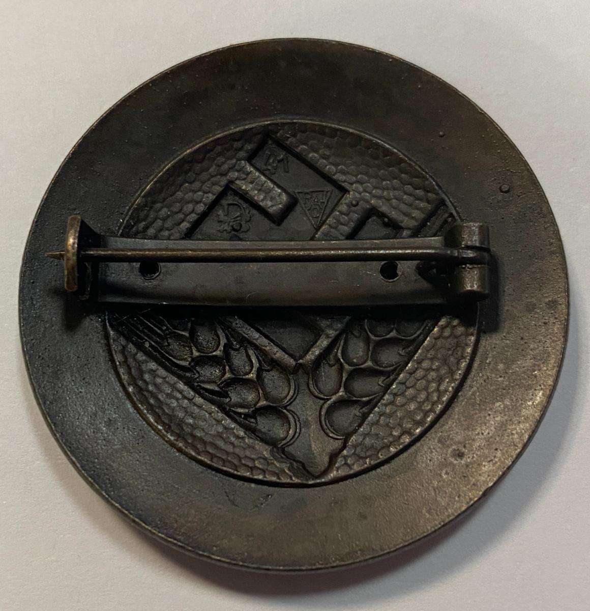 WW2 German R.A.D .wj Jungführerin Rank Brooch