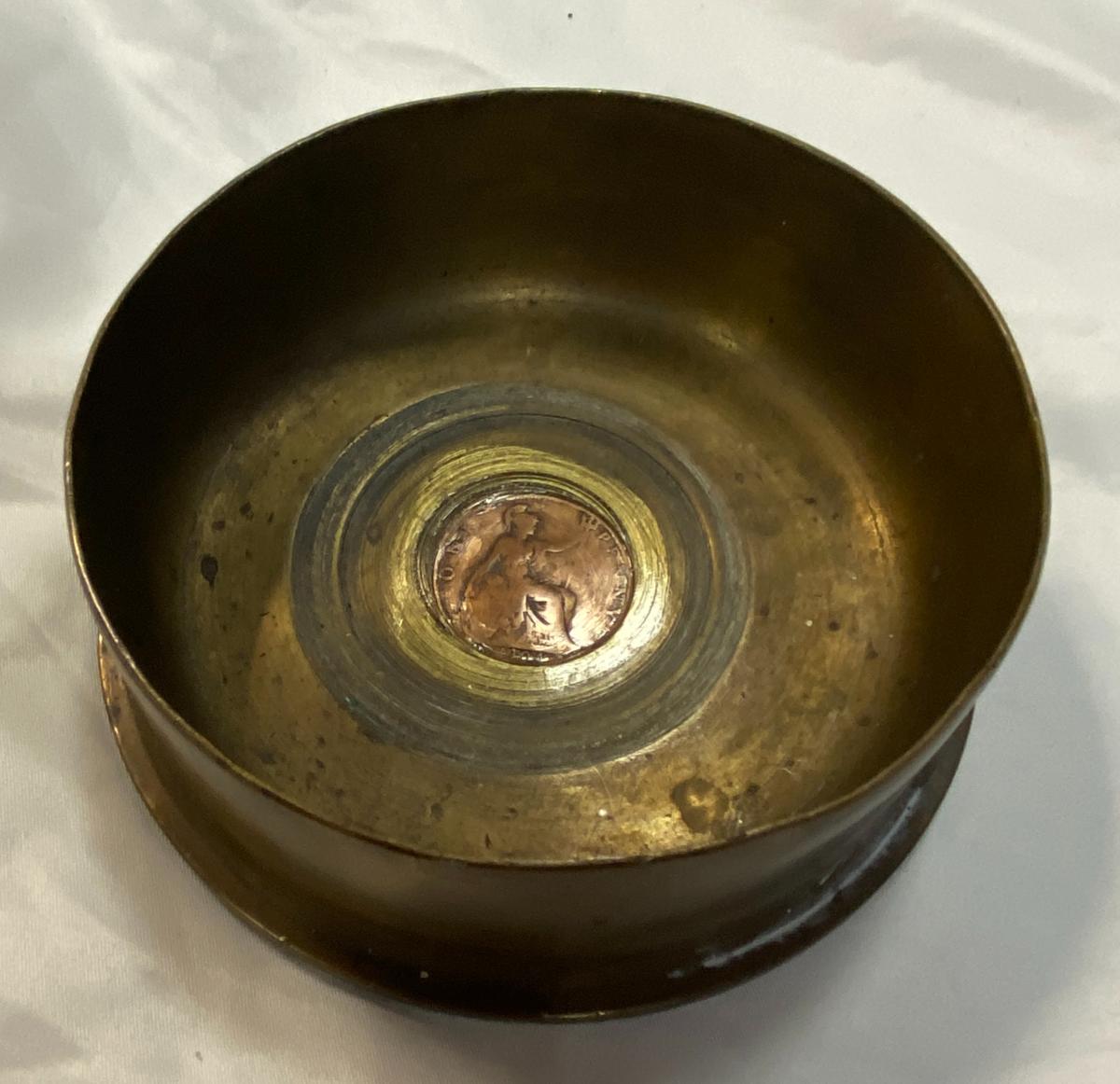 WW1 British 4.5 Inch Shell Case One Penny Ashtray