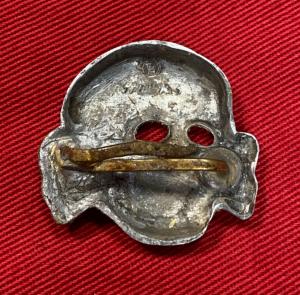 Replica WW2 German SS Totenkopf Badge